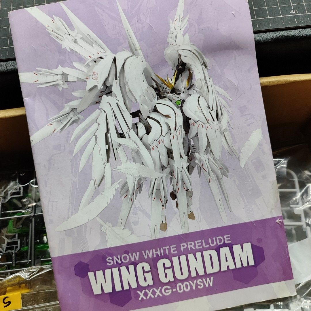 Supernova Gundam Wing Zero Custom (Snow White Prelude Ver.), Hobbies ...