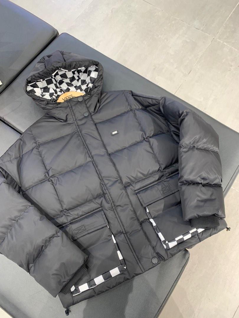 Vans Puffer Jacket Winter, Men's Fashion, Coats, Jackets and Outerwear on Carousell