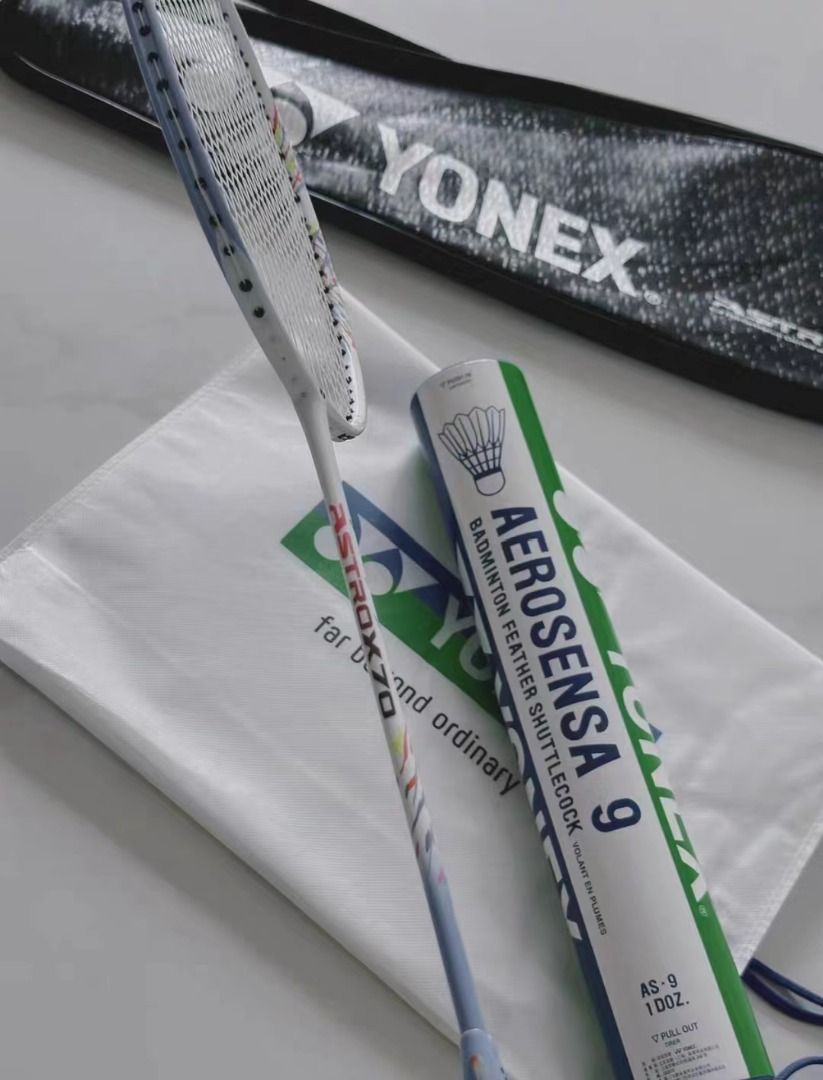 YONEX尤尼克斯天斧AX-70 女神專用拍超輕全碳素進攻型羽毛球拍, 運動產品, 運動與體育, 運動與體育 - 球拍和球類運動 ...