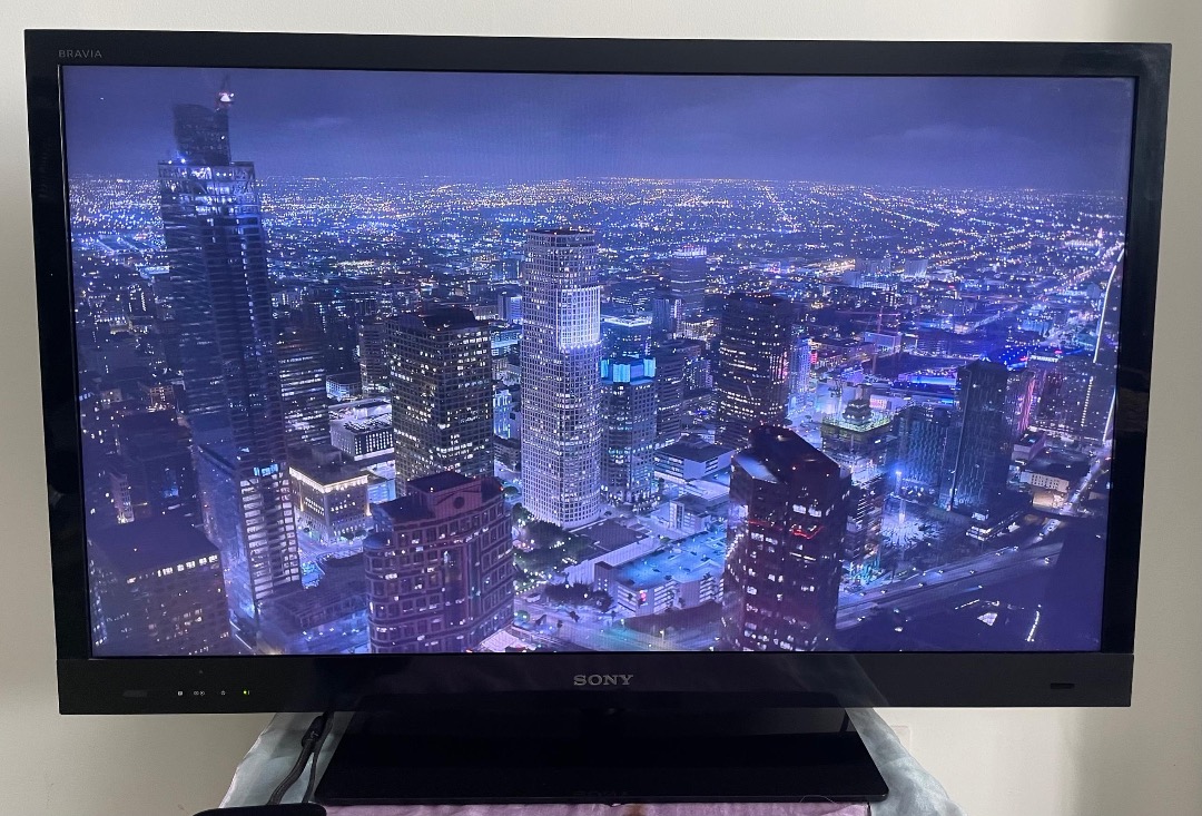40" Sony Bravia 3D LED TV EX72 model, TV & Home Appliances, TV ...