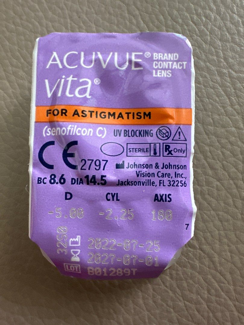 Acuvue Contact Lens with astigmatism (-5.00 -2.25), Beauty & Personal ...