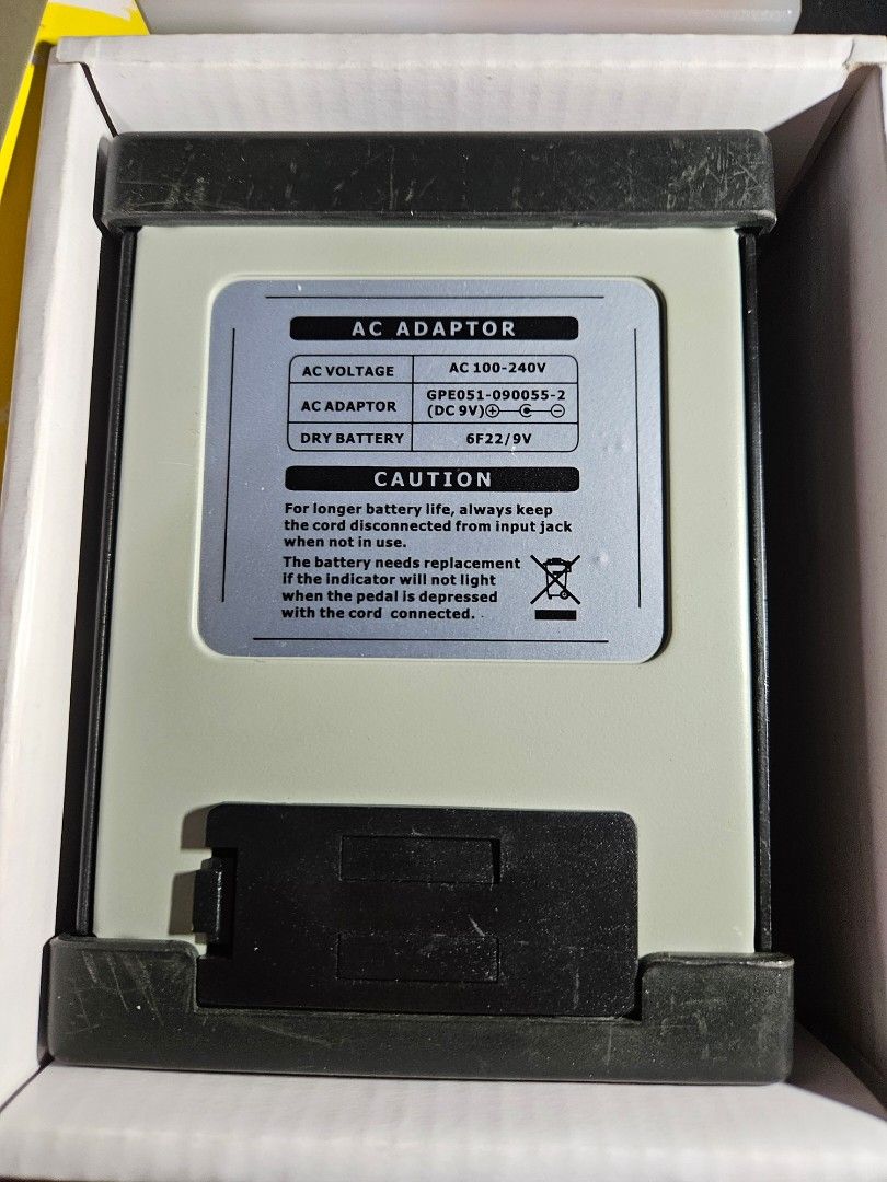 Boston Distortion DS-200, Hobbies & Toys, Music & Media, Musical Instruments on Carousell