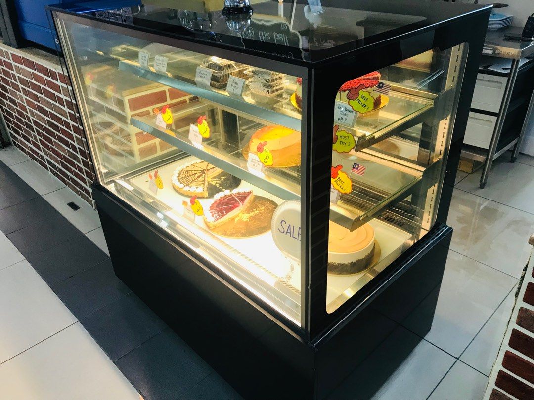 cake display chiller 4ft, TV & Home Appliances, Kitchen Appliances ...