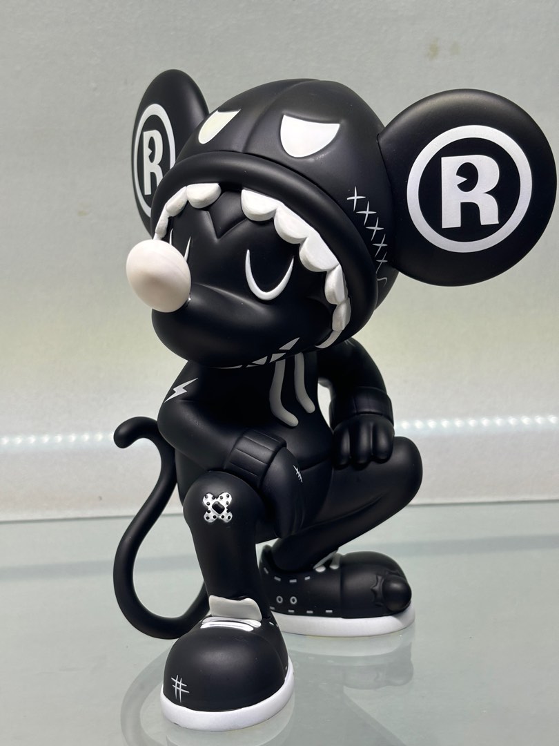 Cheeky Mouse by Johnny Draco, Hobbies & Toys, Toys & Games on Carousell