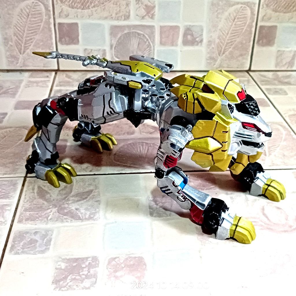 KO BEAST WARS II LIO CONVOY LEO PRIME PERFECT EFFECT LEONIDAS ...