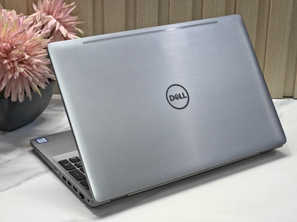 Laptop Dell Latitude 5501 Core i7 9th Gen 32GB RAM 1TB SSD 15.6 Inch ...