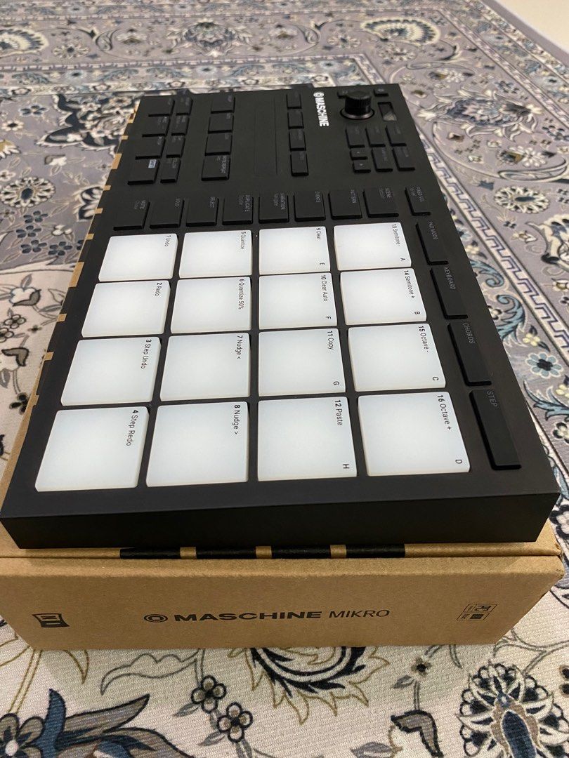 Maschine Mikro MK3 with FULL Original Software License + FREE Carry ...