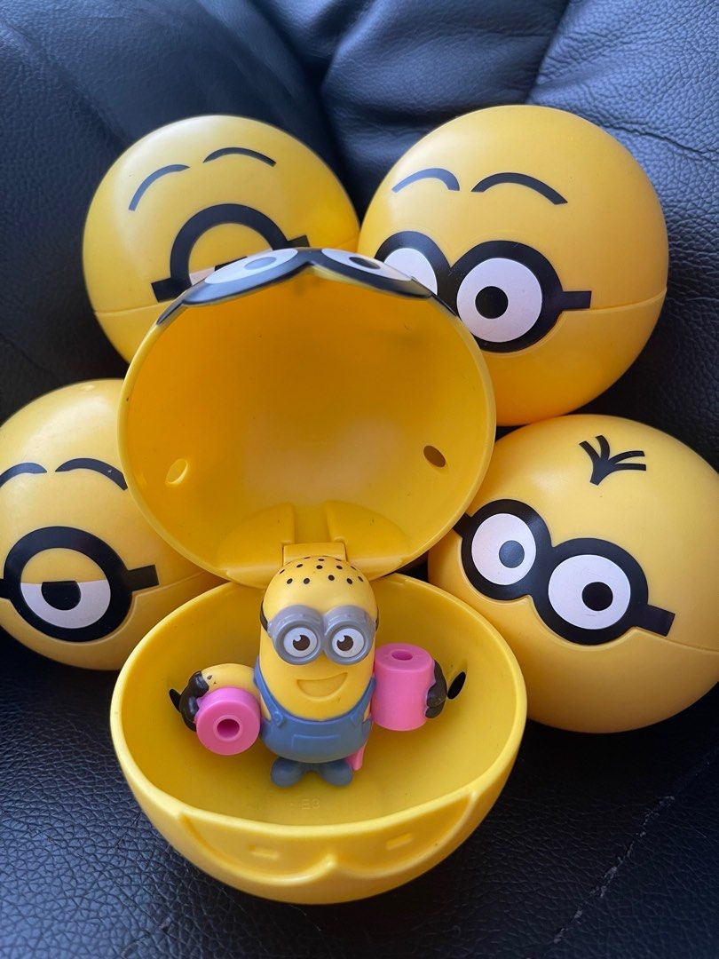 Minions Ball, Bundle of 6, Hobbies & Toys, Toys & Games on Carousell