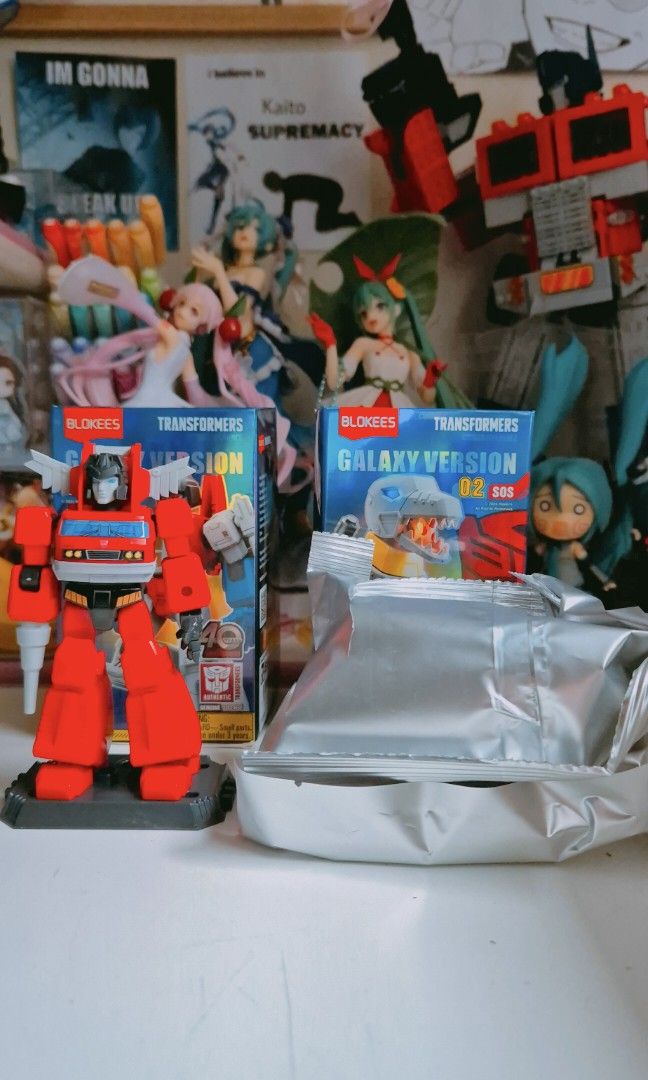 Trading Inferno/TF:ONE Ironhide for Starscream Blokee, Hobbies & Toys ...