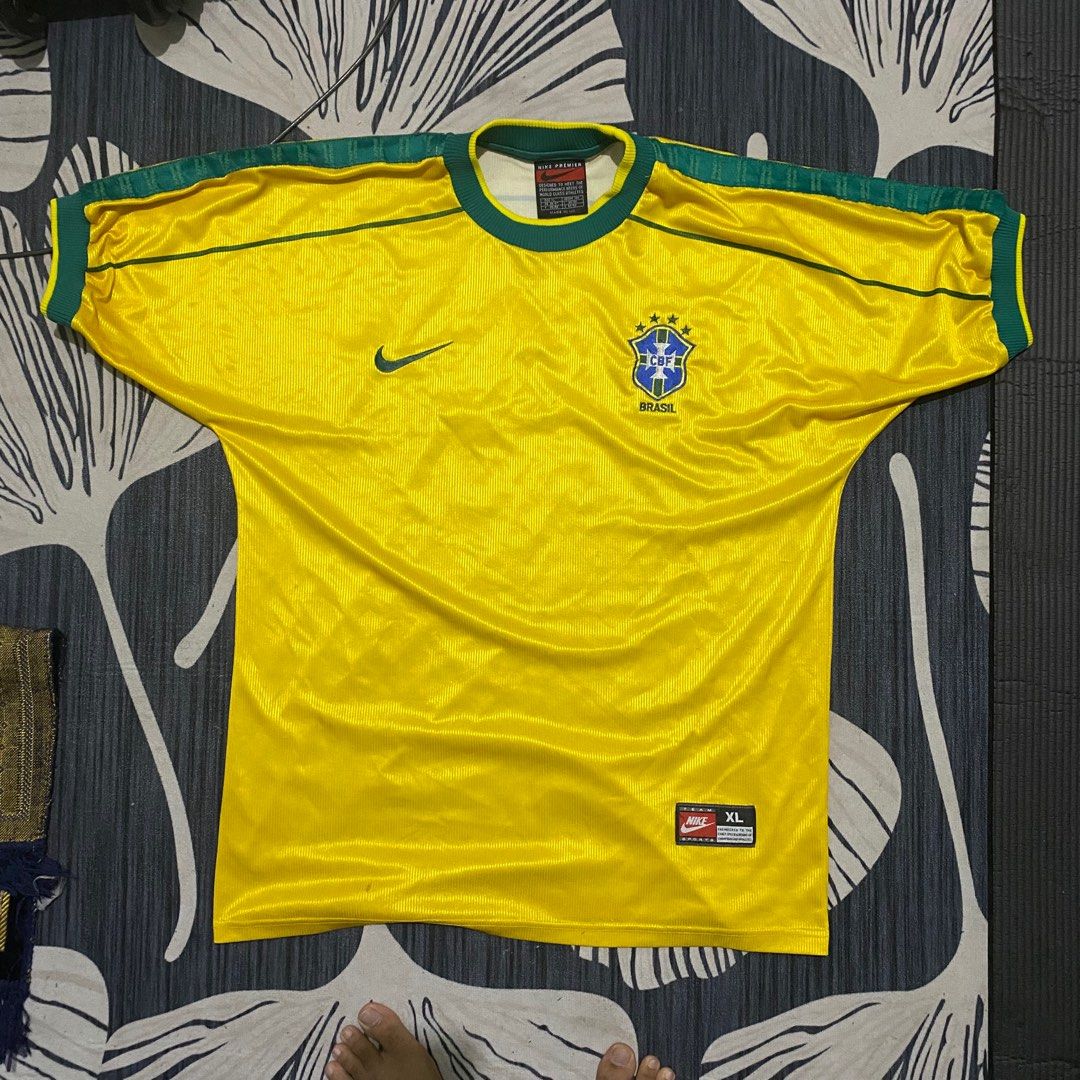 Vintage Brazil Jersey, Men's Fashion, Tops & Sets, Tshirts & Polo ...