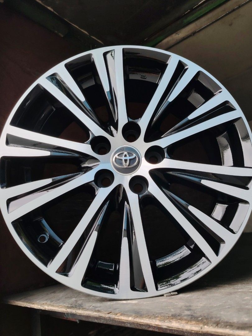 18" rim Toyota VellFire Alphard, Auto Accessories on Carousell