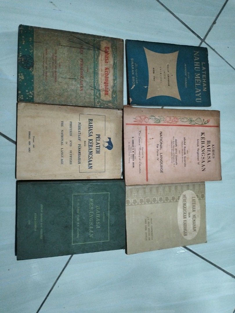 Buku latihan dan rujukan bahasa melayu lama 50&60an, Hobbies & Toys, Books & Magazines ...