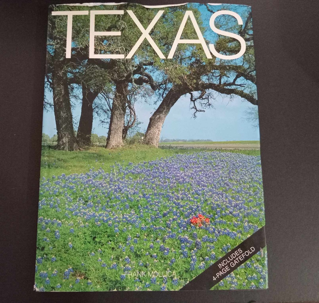 Coffee Table Book: Texas Photography and Narrative preloved, Hobbies ...