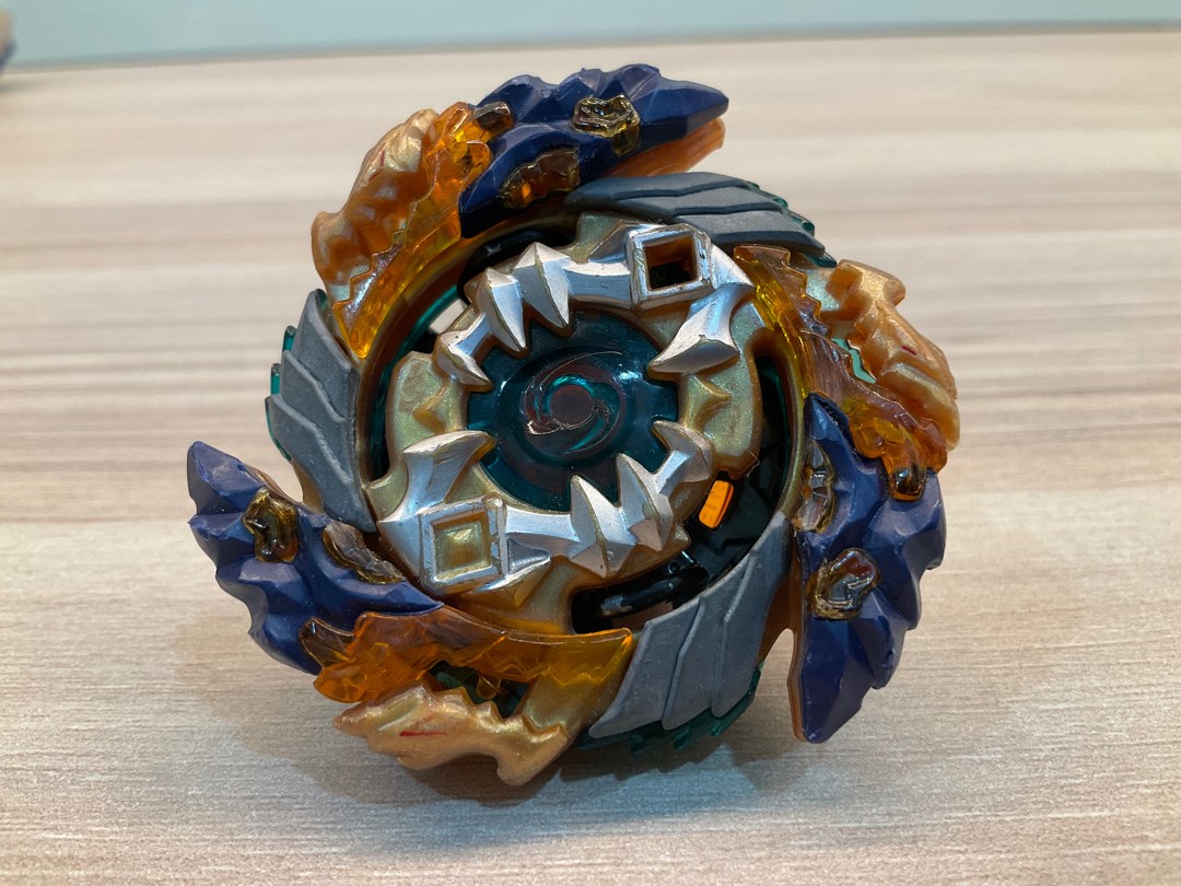 Geist Fafnir | Beyblade Burst Cho-Z Takara Tomy | B-122, Hobbies & Toys ...