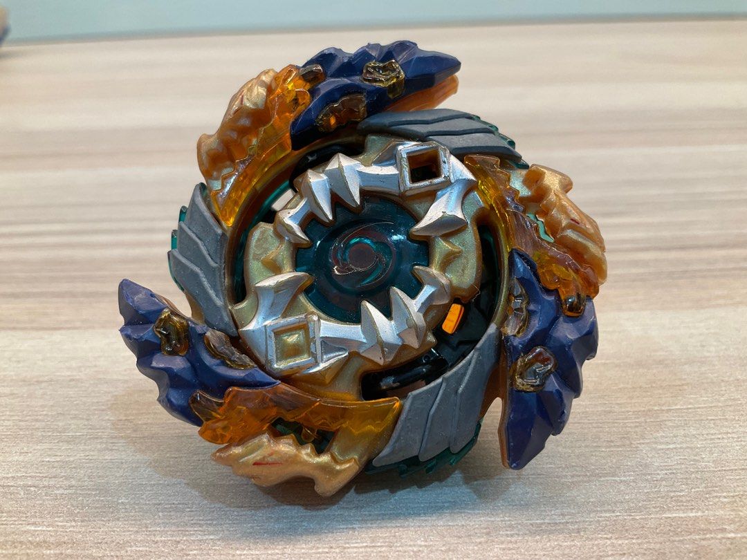 Geist Fafnir | Beyblade Burst Cho-Z Takara Tomy | B-122, Hobbies & Toys ...