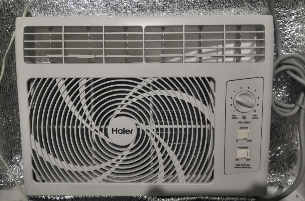 Haier 0.5HP Window Type Aircon, TV & Home Appliances, Air Conditioning ...