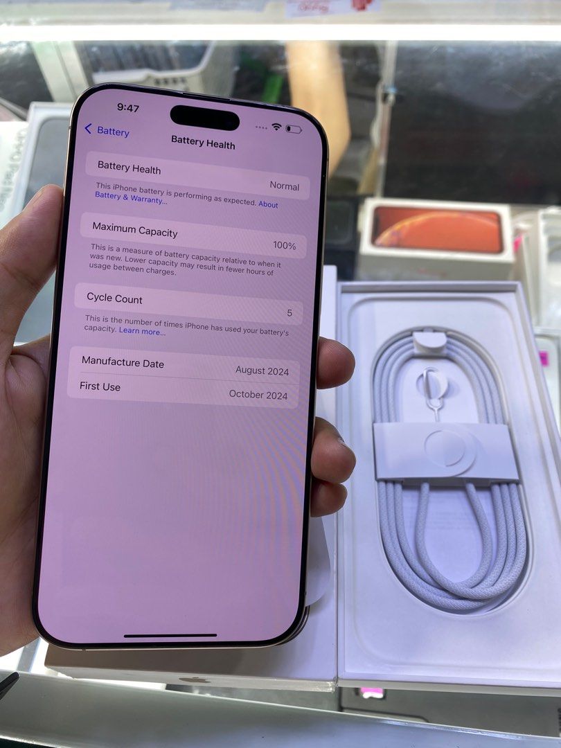 Iphone 16 Pro Max 1 Terabyte 5 cycle count Good as new, Mobile Phones ...