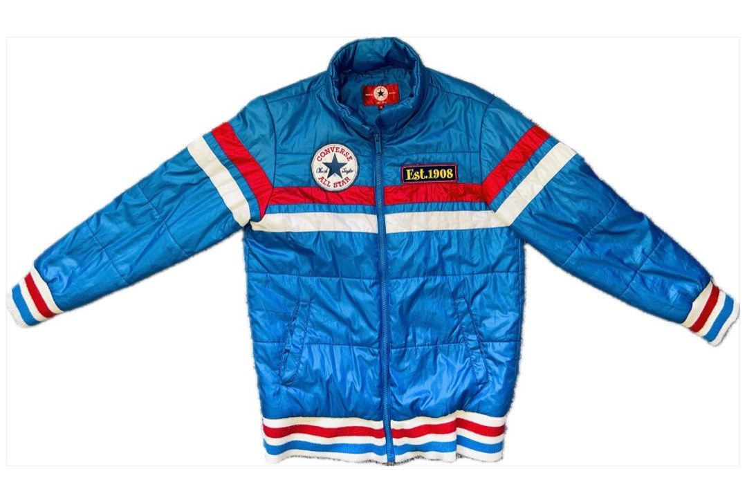 Jaket converse, Men's Fashion, Activewear on Carousell