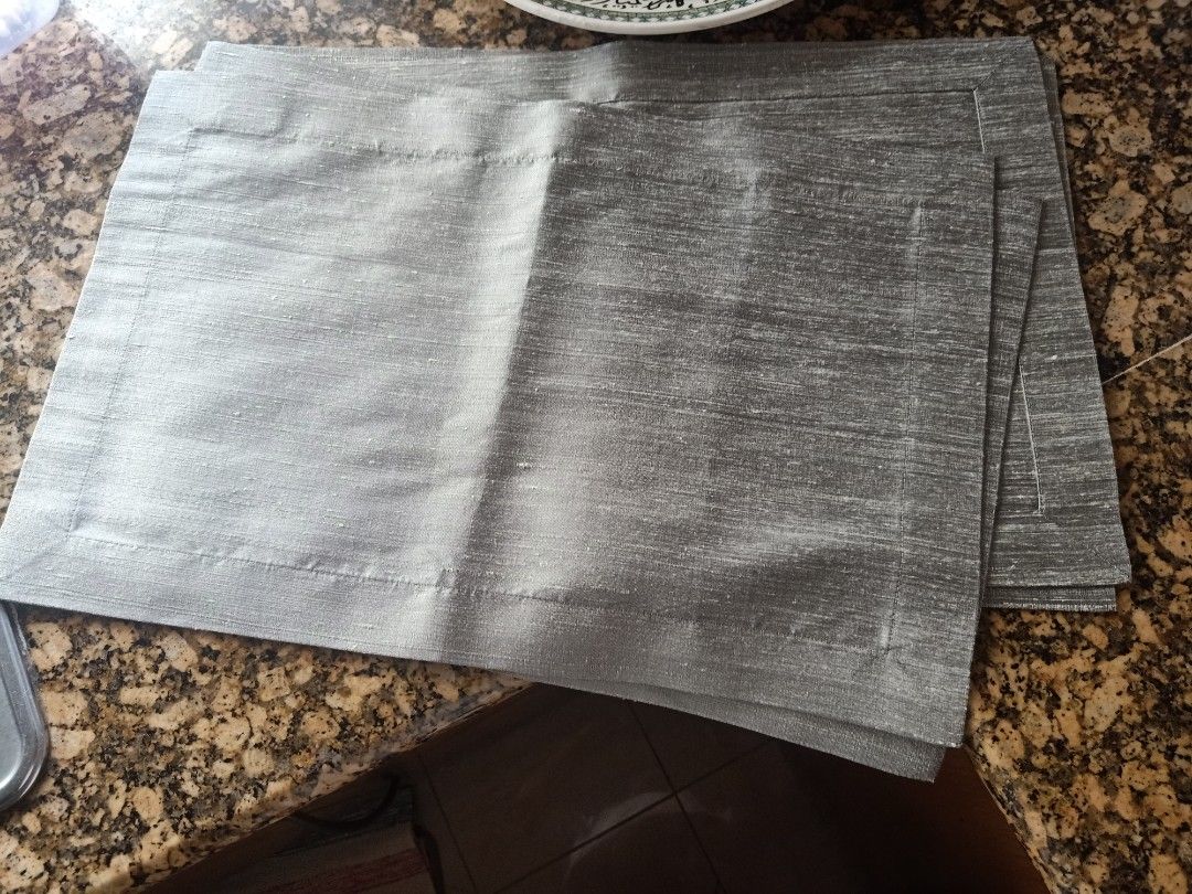 Jim Thompson silk 100% table mats set of 4. New!, Furniture & Home ...