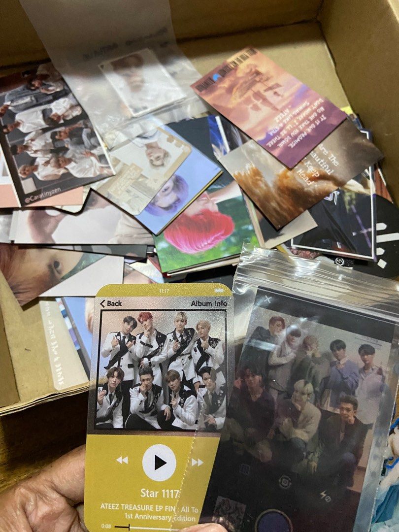 Kpop Merchandise Unofficial/ Official, Hobbies & Toys, Music & Media ...