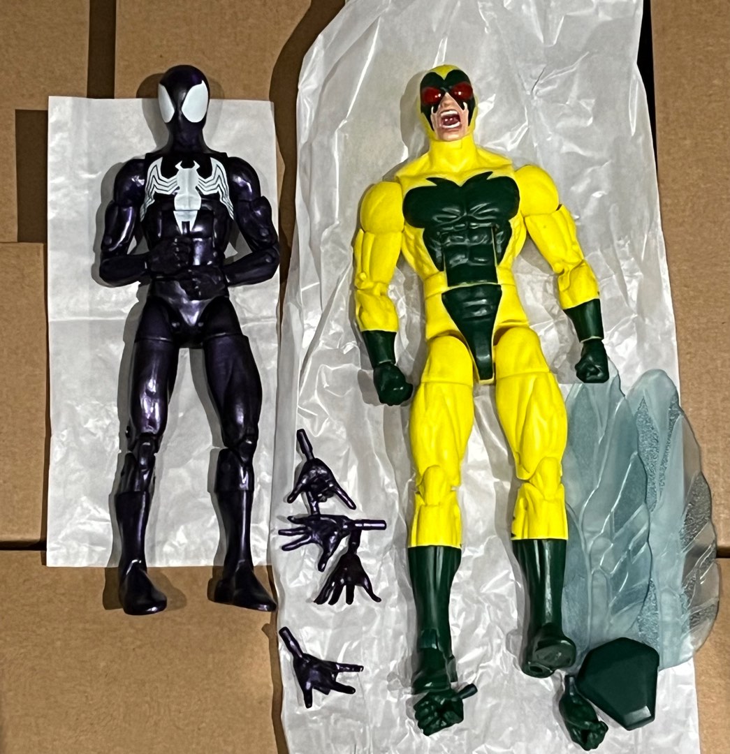 Marvel Legends Amazon Exclusive Ultimate Black Suite Symbiote Spider ...