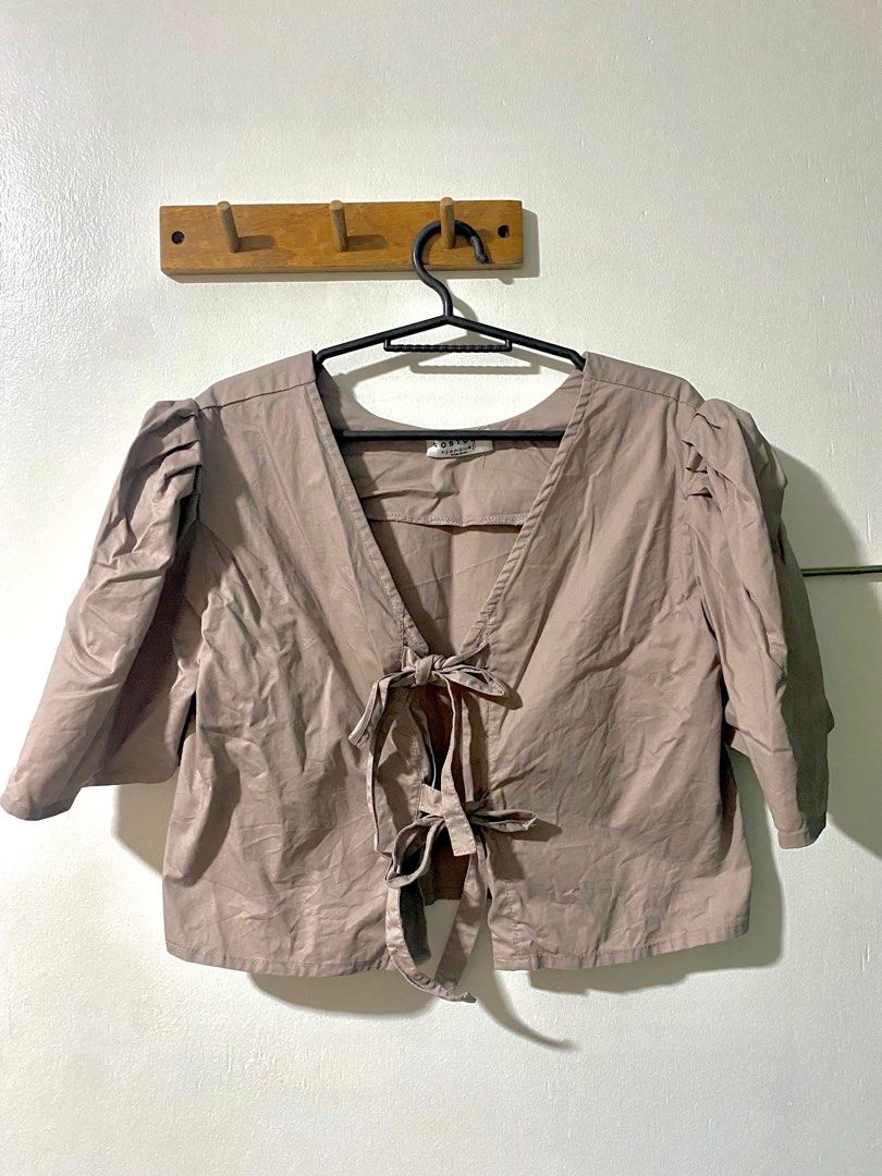 Modern Filipiniana Linen Top in Taupe/ Brown, Women's Fashion, Tops ...