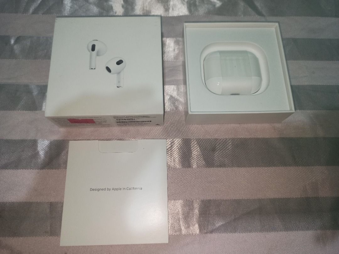 (NEW & ORIG) AIRPODS 3RD GEN LIGHTNING CHARGING CASE, Audio, Earphones ...