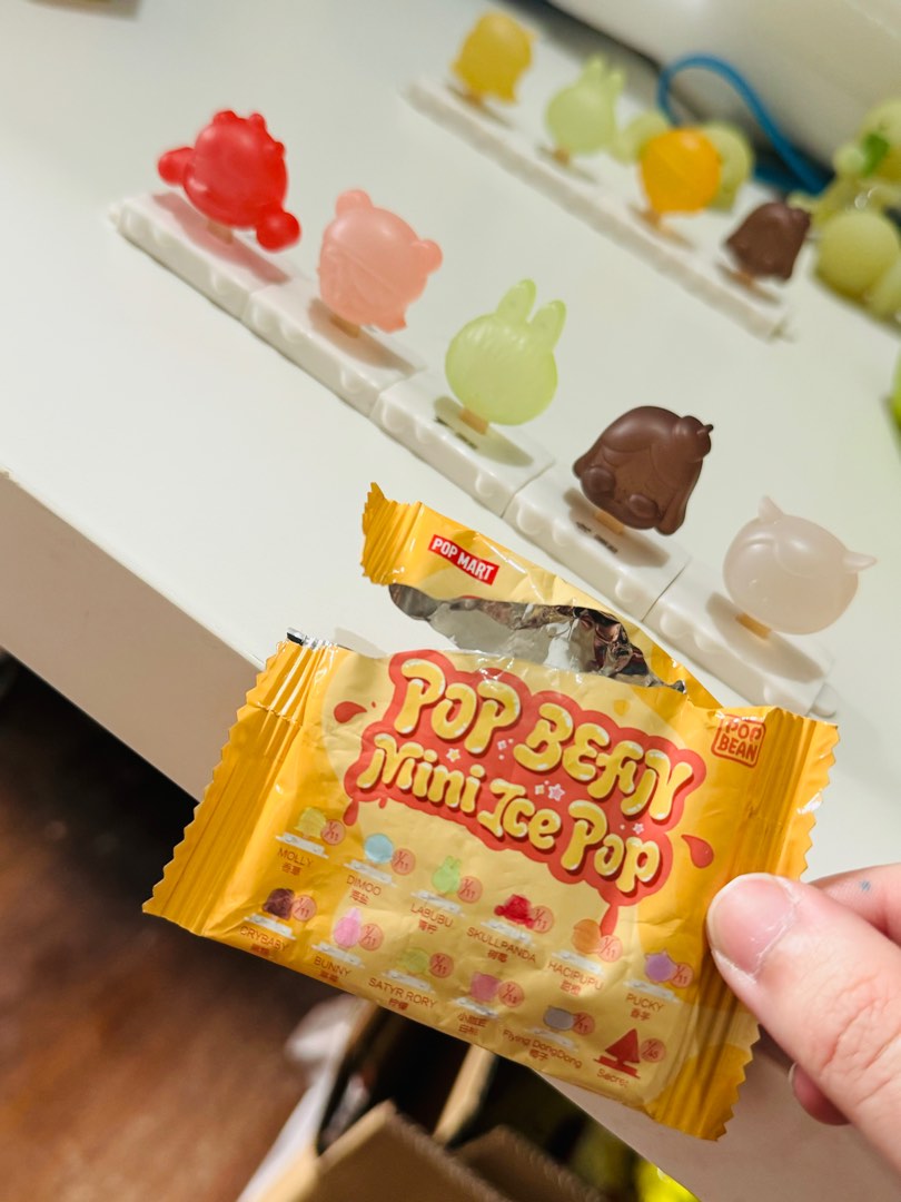 POP Mart Pop Bean Mini Ice Pop, Hobbies & Toys, Memorabilia ...