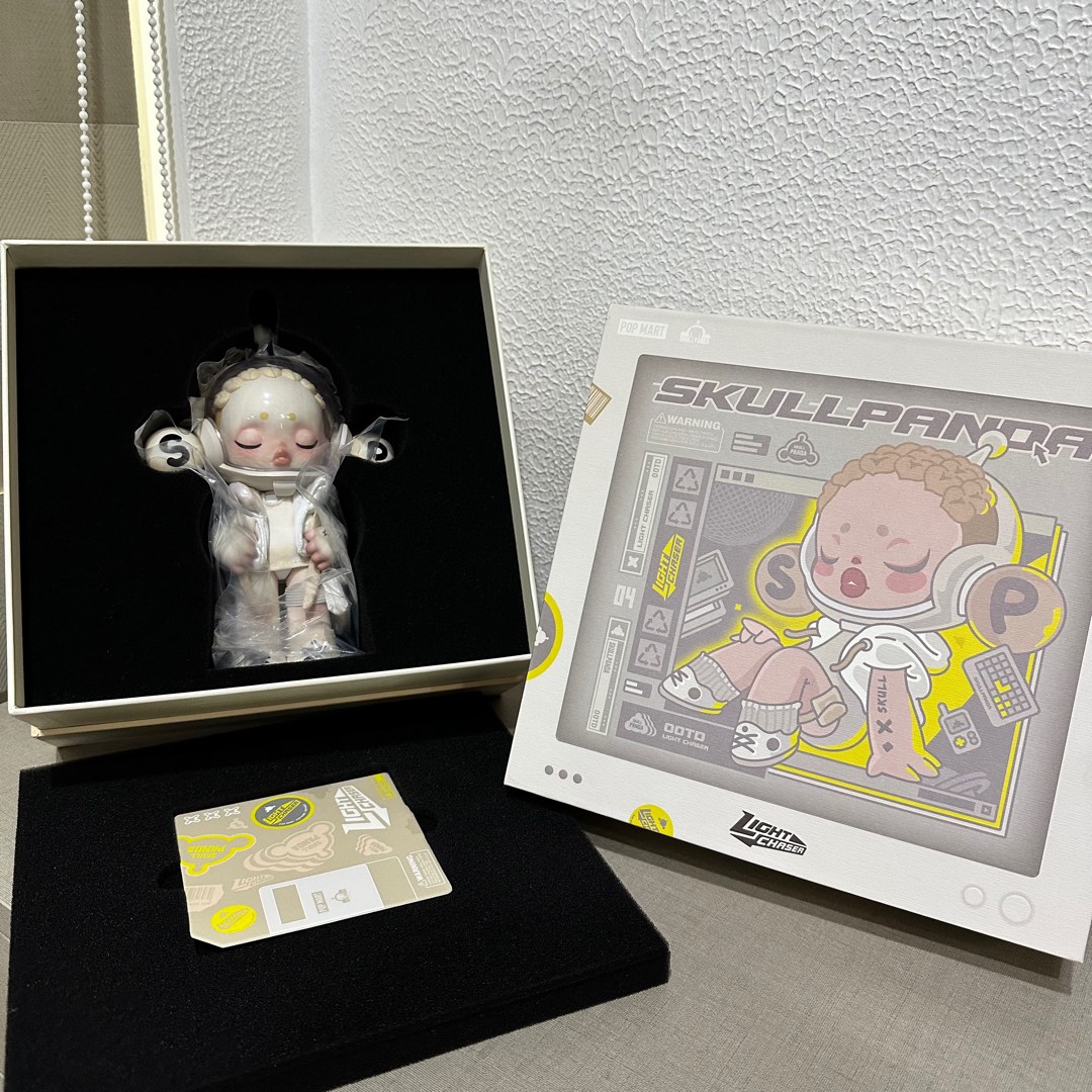 POPMART Skullpanda OOTD Light Chaser Series Camping Light, Hobbies ...