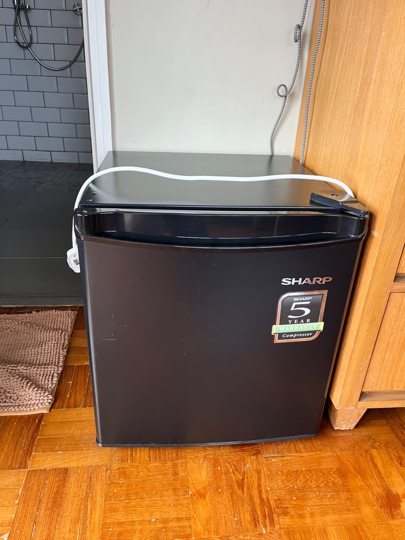 Sharp mini bar fridge, TV & Home Appliances, Kitchen Appliances ...