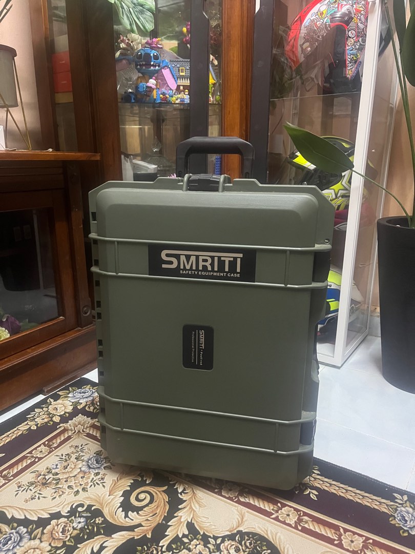 smriti pull rod hard case, Photography, Photography Accessories, Camera ...