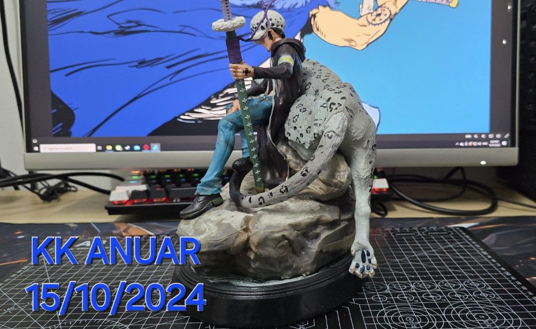 The 27CM One Piece Trafalgar Law Snow Leopard Scene GK Devil Fruit ...