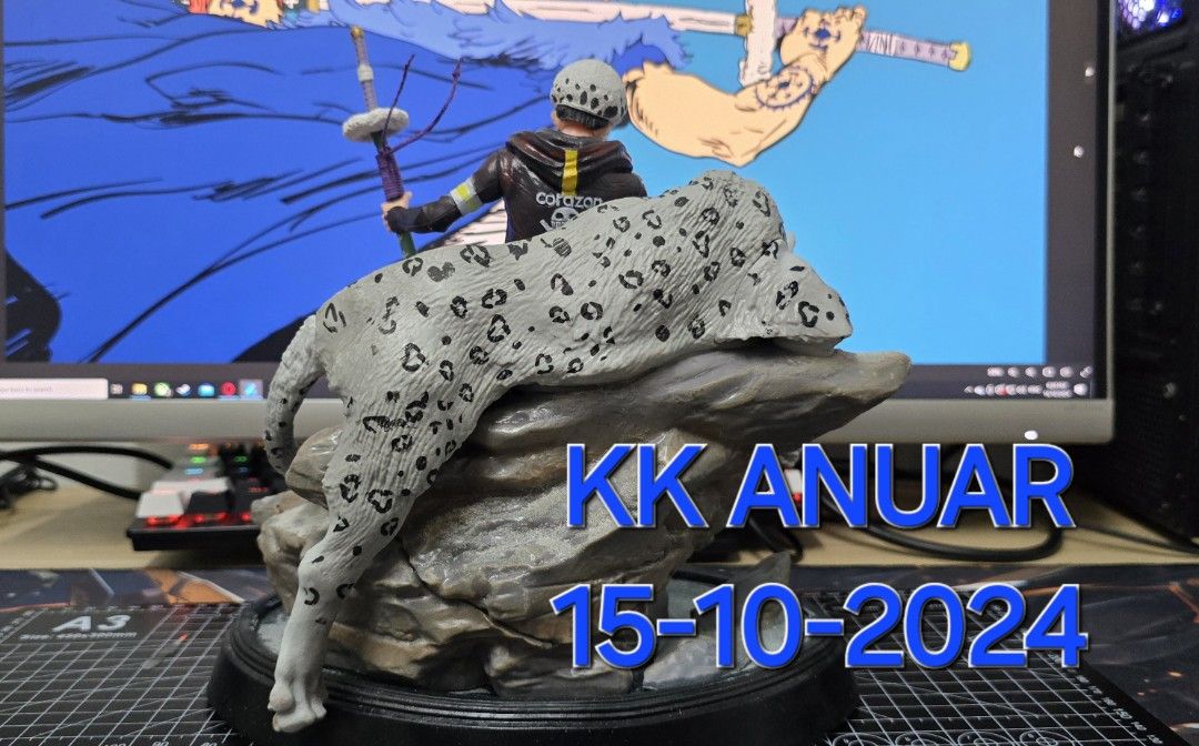 The 27CM One Piece Trafalgar Law Snow Leopard Scene GK Devil Fruit ...