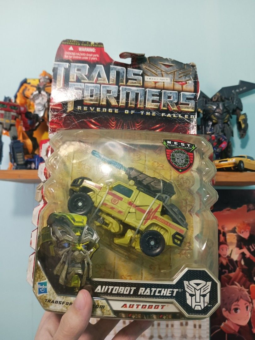 Transformers ROTF Autobot Ratchet Robot Hasbro, Hobbies & Toys, Toys ...