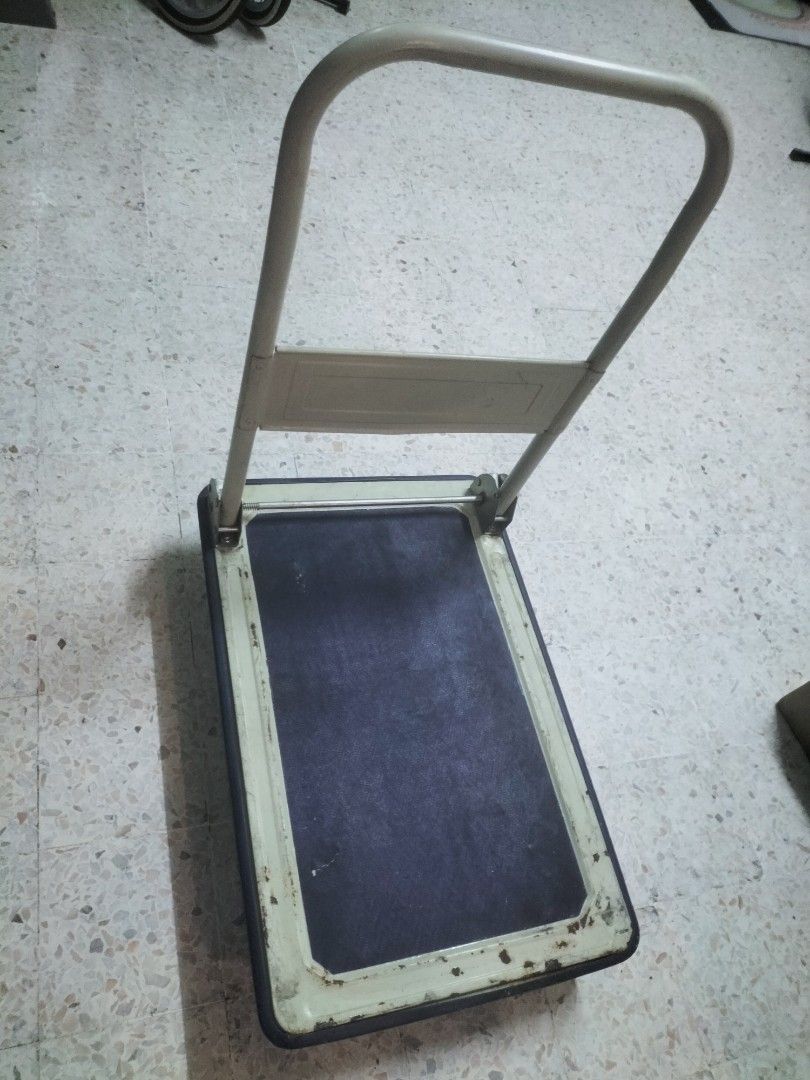 Trolley besi Untuk spare parts, Furniture & Home Living, Home ...