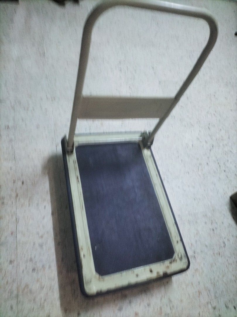Trolley besi Untuk spare parts, Furniture & Home Living, Home ...