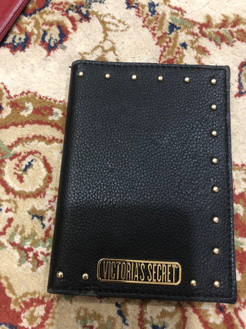 VICTORIA SECRET COVER PASSPORT ORIGINAL, Men's Fashion, Watches ...
