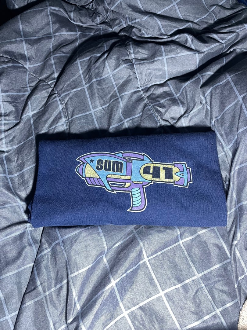 vintage y2k sum 41 ray gun (rare piece), Men's Fashion, Tops & Sets ...