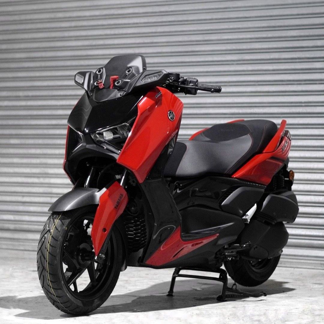 YAMAHA XMAX 300 V2 V3 (NEW), Motorcycles, Motorcycles for Sale, Class ...