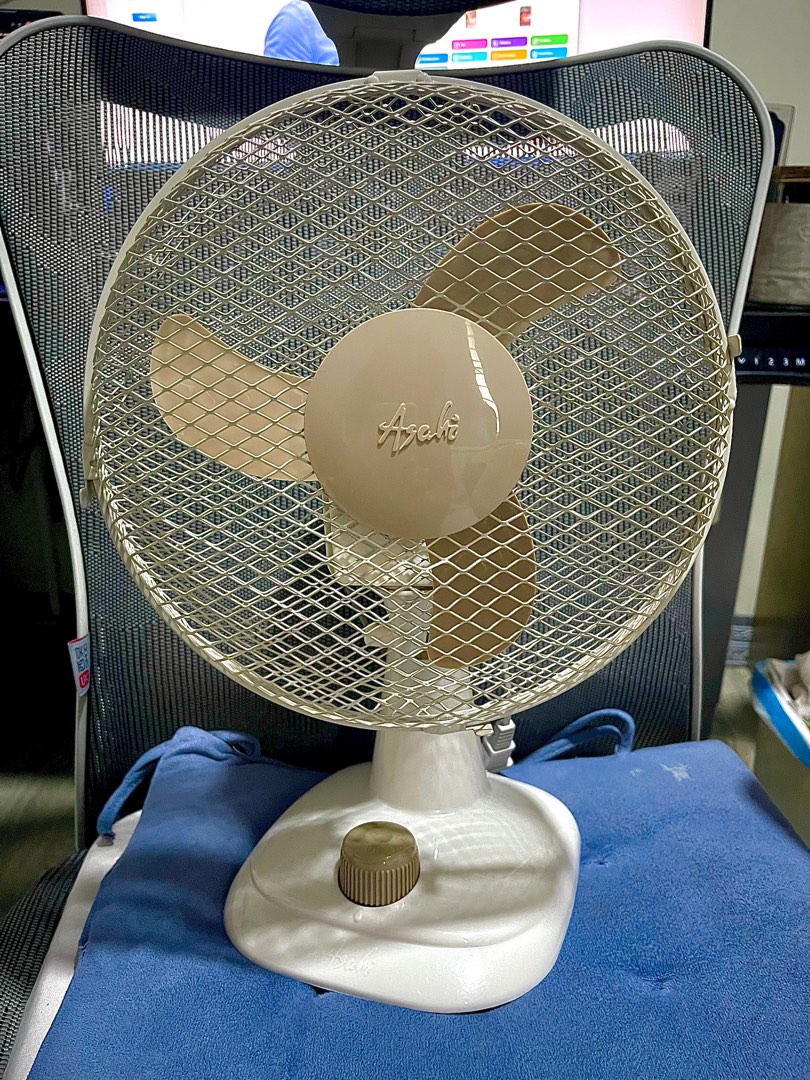 Asahi Desk Fan 9" Baby-Safe Grill BG-9002, Furniture & Home Living ...