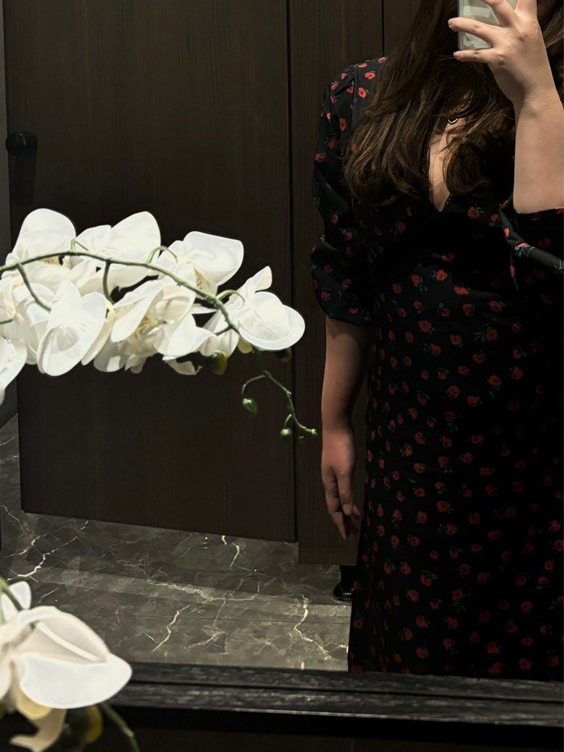 Cottagecore Retro Lace Black Red Roses Floral Vintage Style Lana Del ...