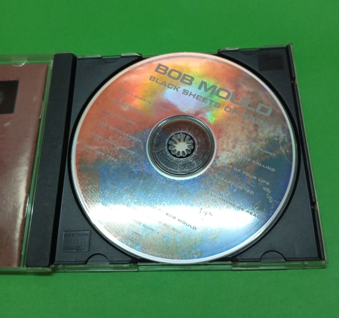 CD BOB MOULD : BLACK SHEETS OF RAIN ALBUM (1990) *CRACKED CASING ...