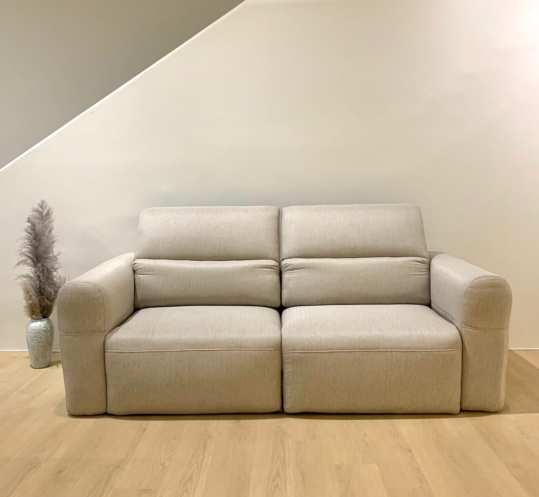 Harrison Manual Extendable Sofa, Furniture & Home Living, Furniture ...