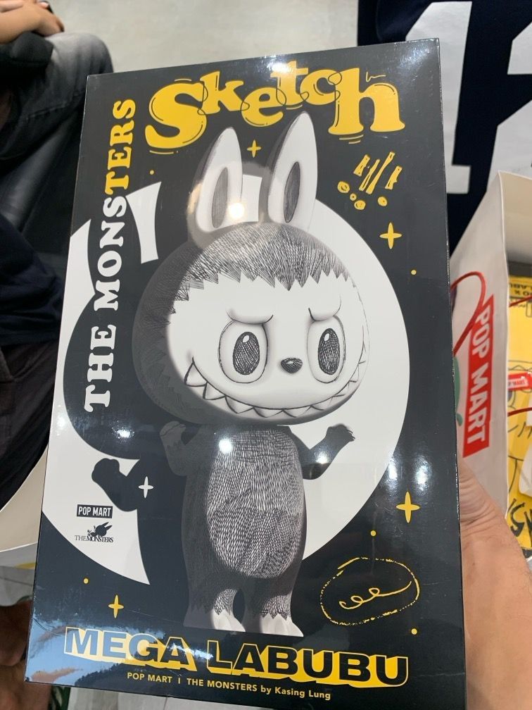 LABUBU 400% SKETCH, Hobbies & Toys, Memorabilia & Collectibles, Fan ...