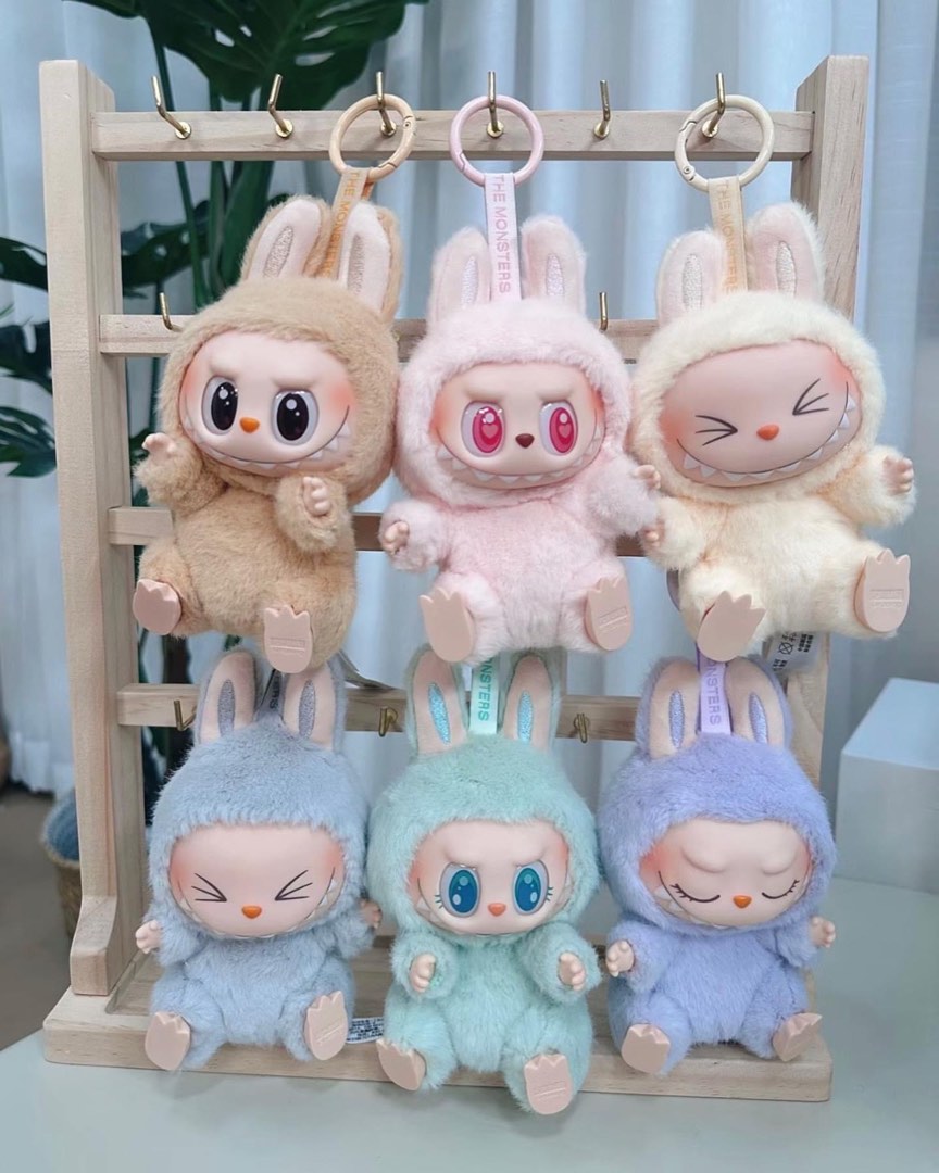 Labubu V1 & V2 Authentic, Hobbies & Toys, Memorabilia & Collectibles ...