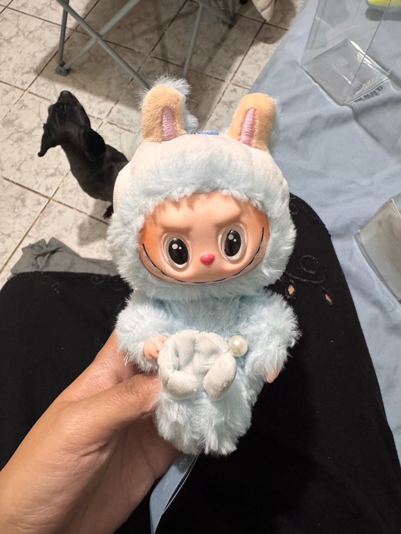 Labubu Merlion (FOR TRADE), Hobbies & Toys, Toys & Games on Carousell