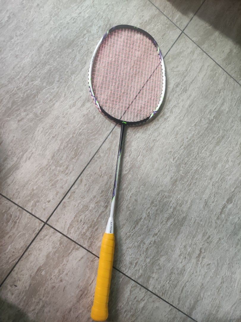 LINING HALBERTEC MOTOR, Sports Equipment, Sports & Games, Racket & Ball ...