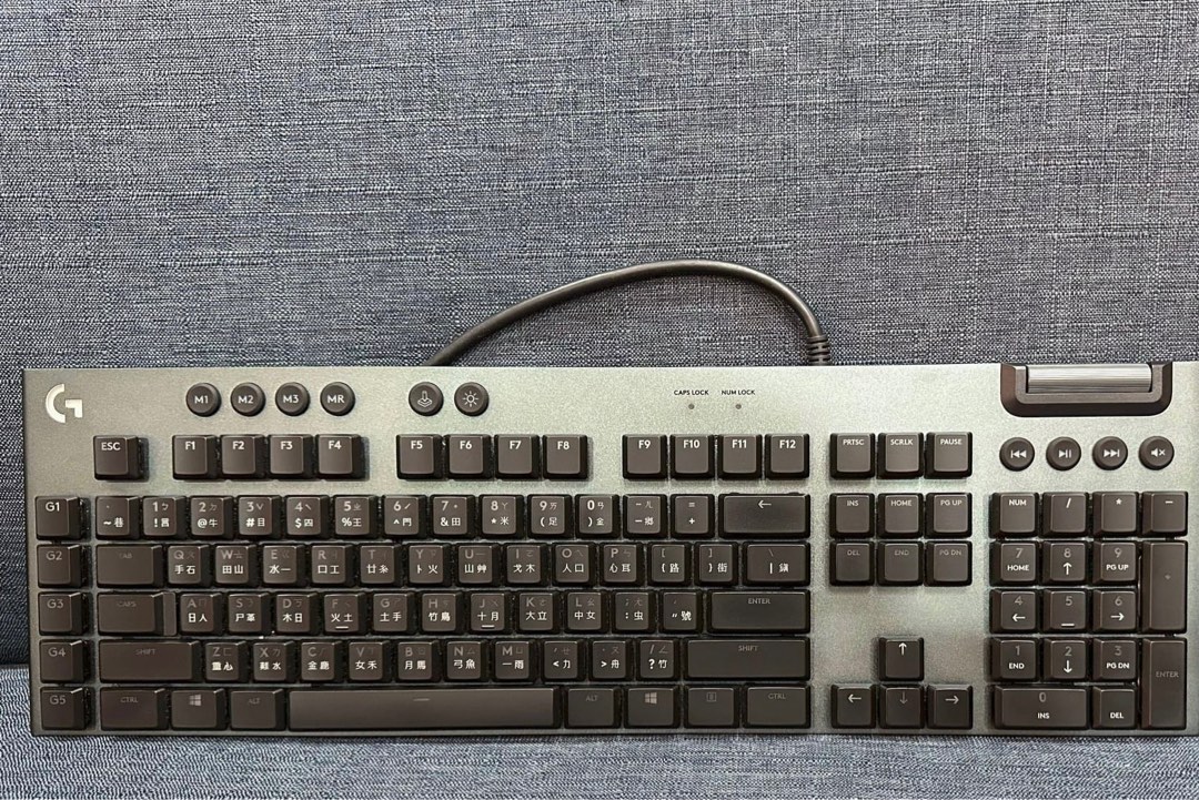 羅技Logitech G G813 Lightsync RGB 機械式遊戲鍵盤-青軸, 電腦及科技產品, 電腦周邊產品, 電腦鍵盤及相關產品在旋轉拍賣