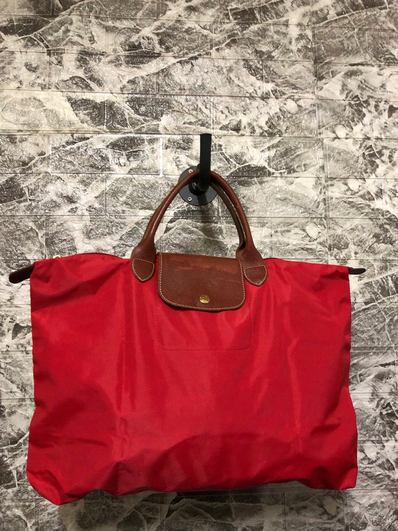Longchamp Le Pliages "Docs", Women's Fashion, Bags & Wallets, Shoulder Bags on Carousell