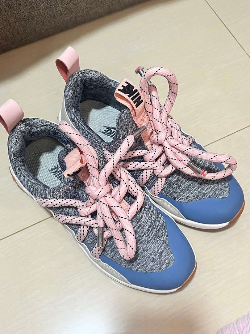 Nike CT Loop, Women's Fashion, Footwear, Sneakers on Carousell
